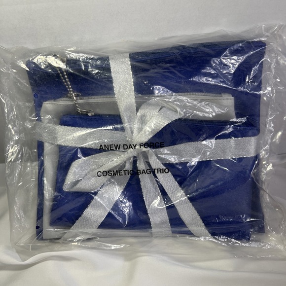 Avon | Bags | Vintage New Stock Avon Bag A New Day Force Cosmetic Bags ...